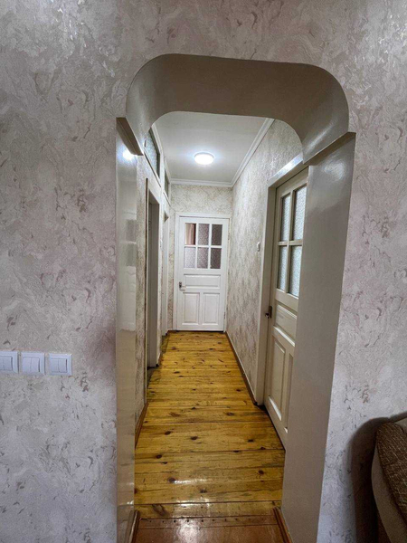 (К123871) Продается 3-х комнатная квартира в Мирабадском районе.