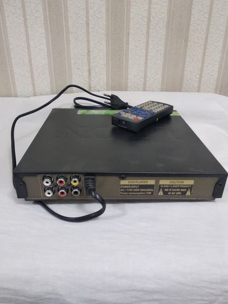 DVD player LEON,новый
