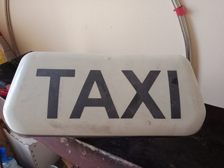 Taxi pitag taksi
