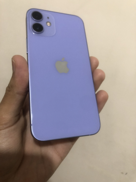 Iphone 12 mini yangide xolatda 128 gb remont bomagan umuman