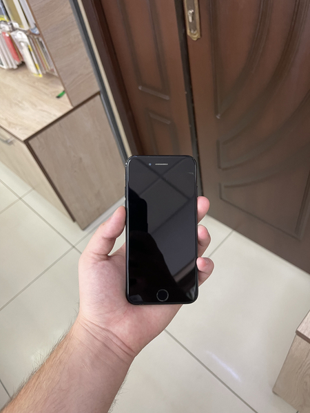 iphone 7 128GB sotiladi