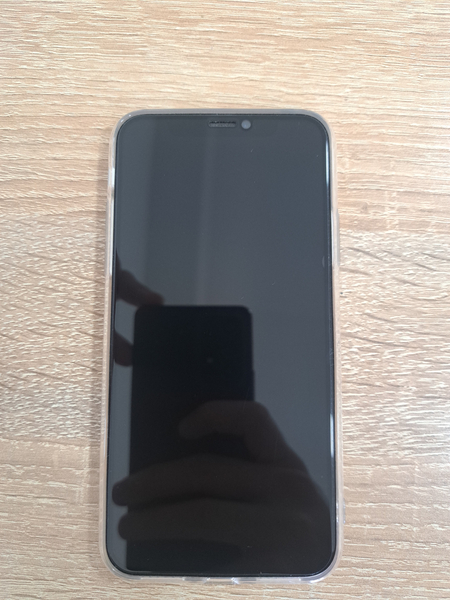 IPhone X srochno arzon sotiladi