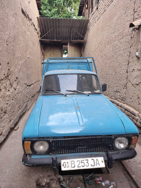 Продам москвич иж 2715