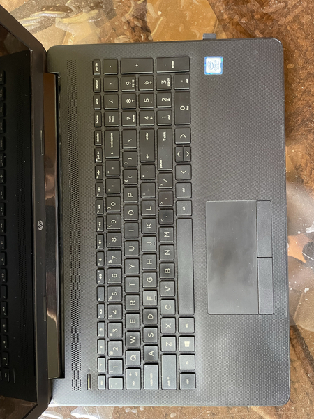 hp notbuk i7 8 gb ram 256ssd