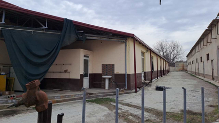 На Ибн - Сино продается Цех для бизнеса 1.1 Гектар