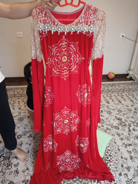 Sotiladi ansambil vecherniy kuylelar