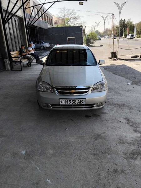 Lacetti sotiladi!!!
