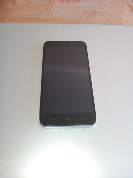 Redmi 5 A ideal 1-qoʻl