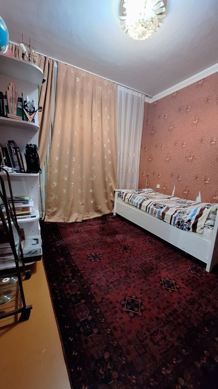 Продаётся на Карасу-1 3ком