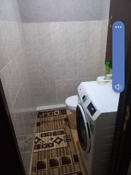 3 xonali 3 qavat 7 qavatli yangi gishtli liftli dom 60.m2 
Adres:7-мик