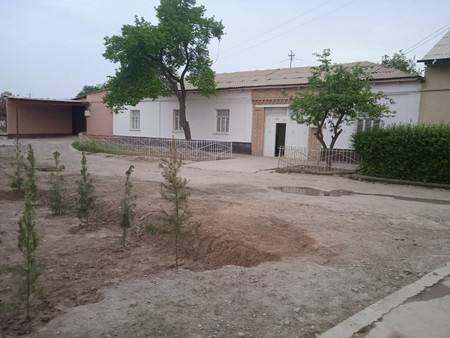 6 сотокли уй сотилади