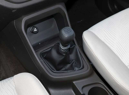Wuling Hongguang V