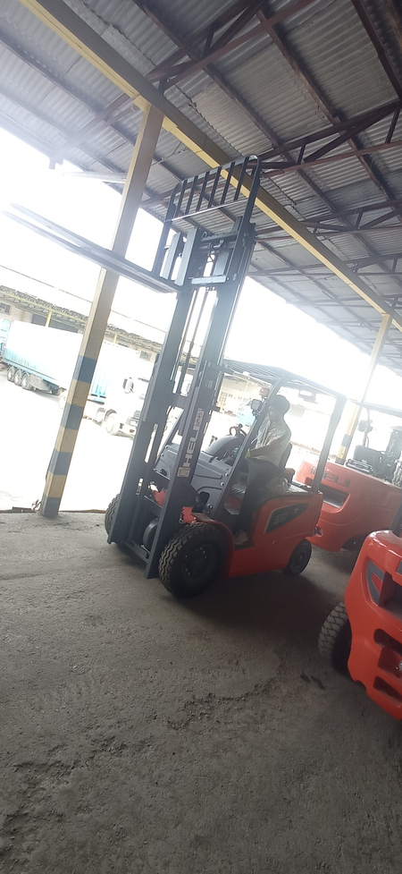 Avtokara HELI CPD20 A3LIH4-M H4seriyadagi HELI elektrokara