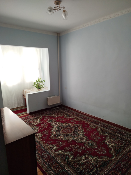 Tansiqboyevda uy sotiladi 2 xonali