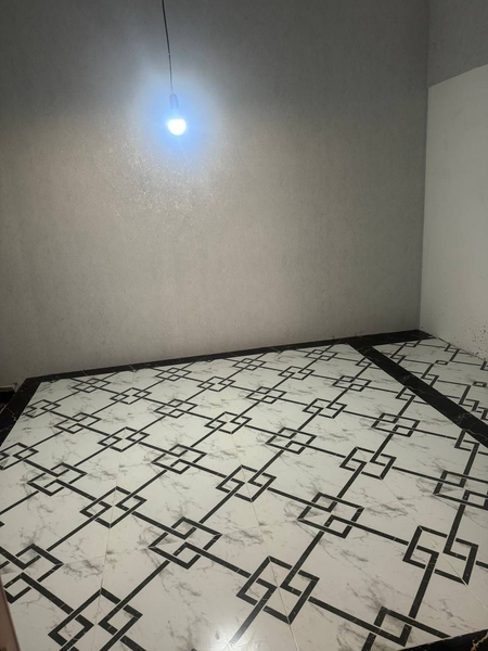 Bektemir rayonda uy srochna sotiladi 1.1 sotx 5 xona+oshxona+podvol