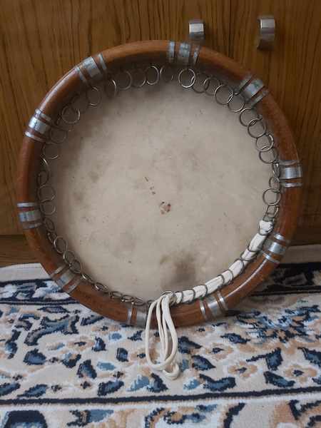 Доира продаётся. Doira sotiladi.