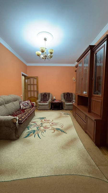 Продам 3 ком юнусабад 5 квартал