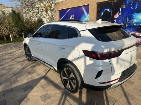 Byd song plus gibrid