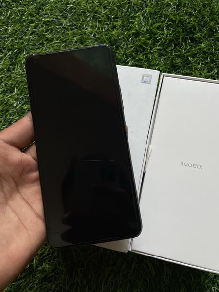 Mi 11 lite 8/128 idial