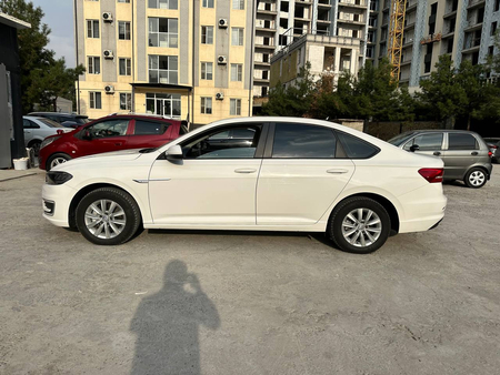 Продается электромобиль Volkswagen e-lavida