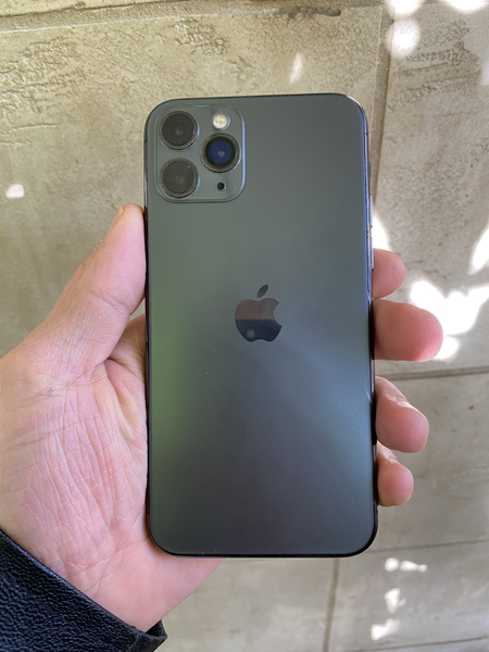 Iphone 11 pro srochnaa sotiladi