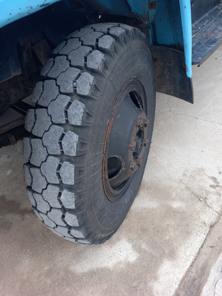 Gaz 53  1990 yil metan gaz SROCHNA