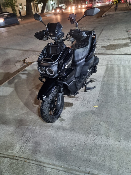 Skuter TANK Drongo sotiladi