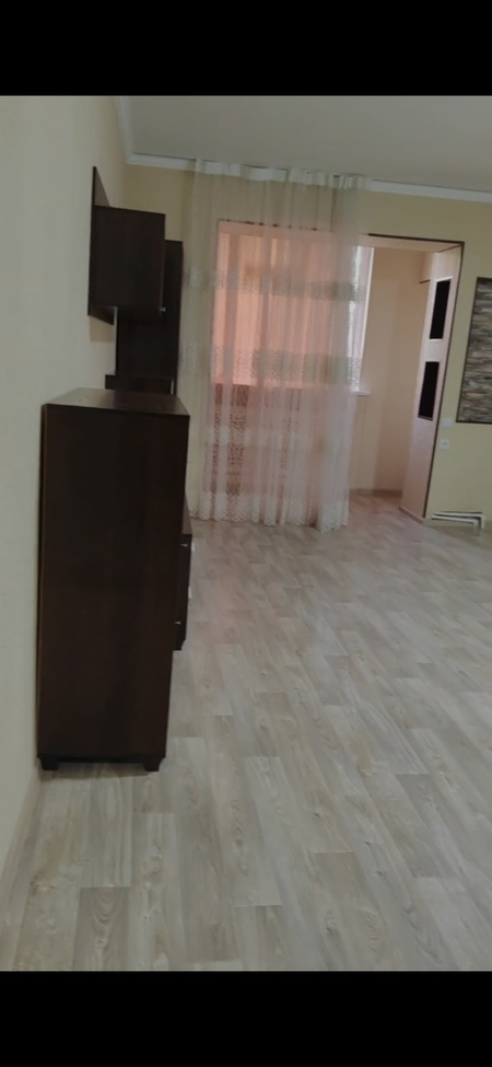 Продается юнусабад 2 квартал галерейка