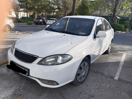 Jentra  oq yili 2017