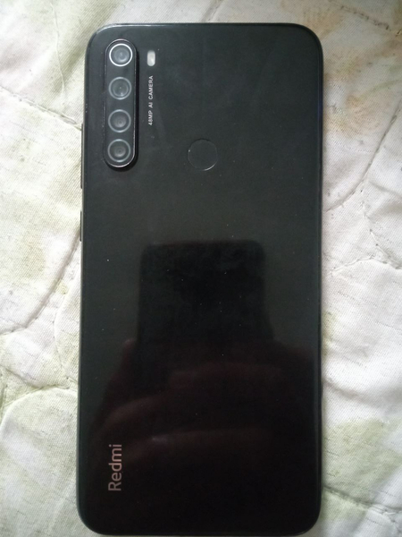 Redmi Not 8 ishlashi zor aybi ekran ochilgan ishlashiga xalaqit bermid