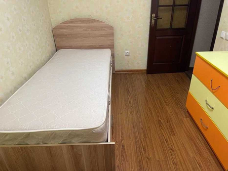 Ц6.   -3в4/4/4-   кирпич   { мебель + техника }