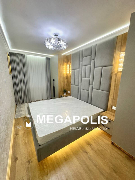 Мукими 2в3/2/4 Хамза Метро Балкон 2/6