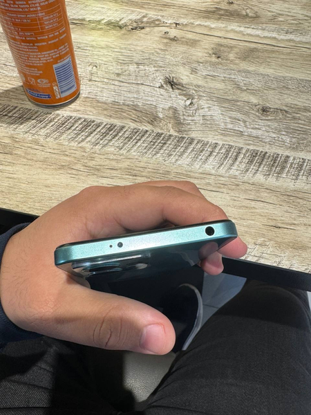Redmi note 12 8+4/256gb