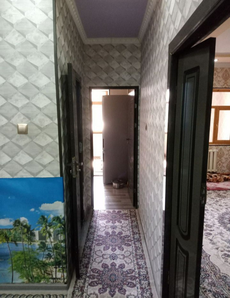 На 22 квартале Чиланзарского района продается квартира. 2/1/4