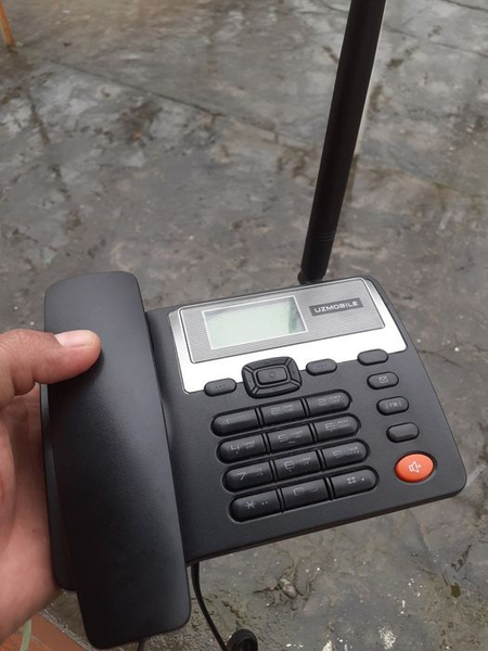 Uzmobile aparat станционный телефон AWP Z600 600