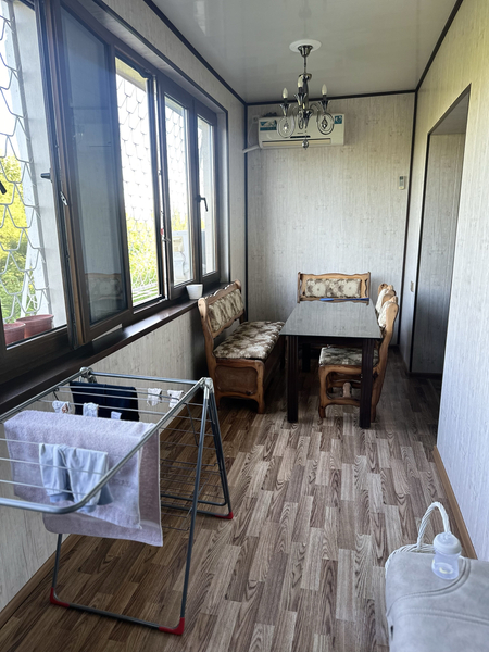Продается квартира в Мирзо-Улугбекском районе. Карасу 4