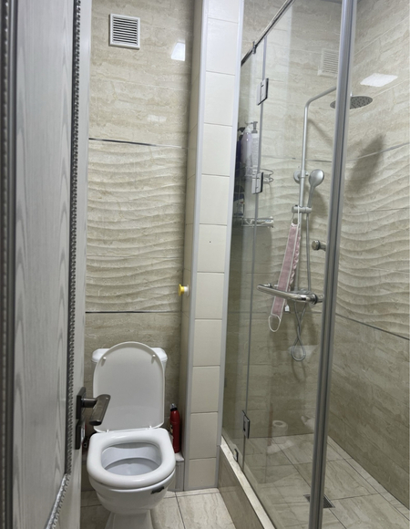 Arenda ibn sino 4 xona novastroyka 4 etaj lift bor