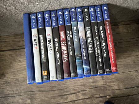 PlayStation 4 Slim