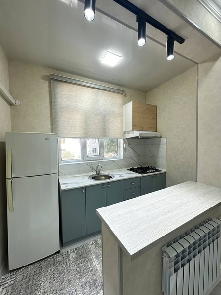 Чиланзар7 2х комнаты меб+тех евро балкон 1.5*3 не торец площадь 45