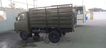 UAZ -1991yil Narxi 3200$
