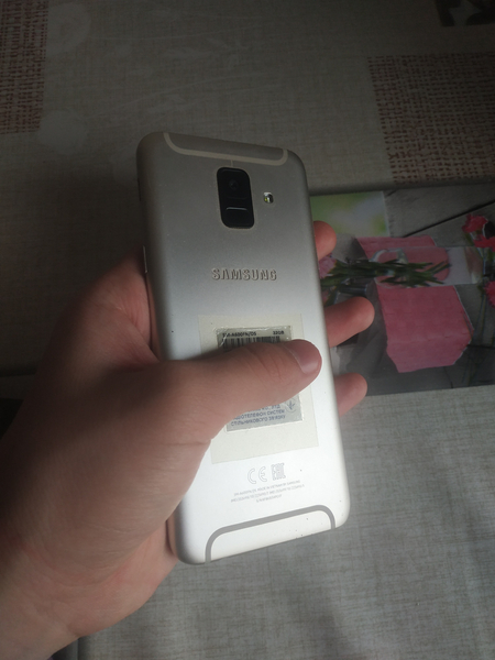 Samsung Galaxy A6, karobka-dokument, steklo, abloshkasi bilan