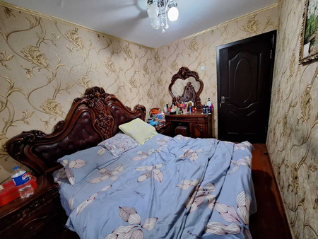 Срочно продается квартира в Ташкенте ТТЗ 3/3/4 (J2756)