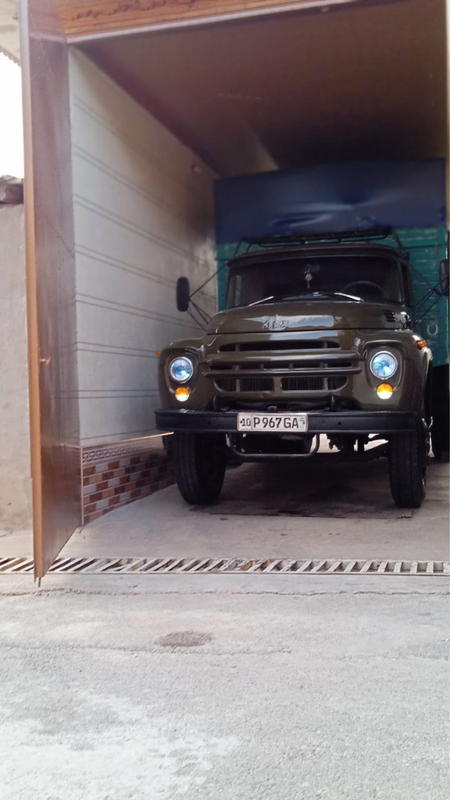 Zil 130 sotiladi