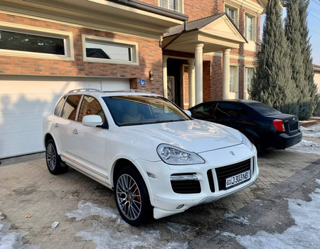 Срочно Porsche 4.8L Turbo 500H/P