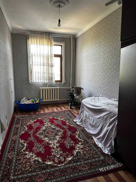 Срочно продается  2/3/4 Лисунова-4 ближе метро Дустлик