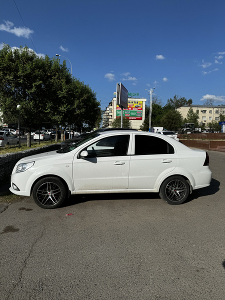 Nexia 3 2022 srochno sotiladi