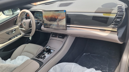 Byd han 605 honor