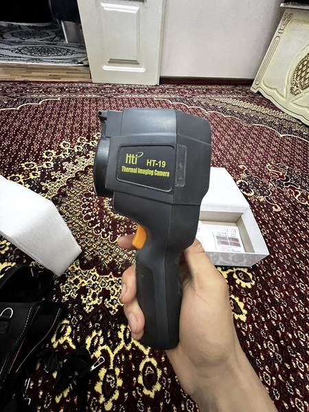 тепловизор  новый всо упаковке HT-19