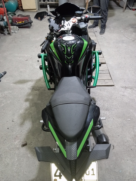 Motosikal duga yasimiza siz xoxlaganl dizayinda.