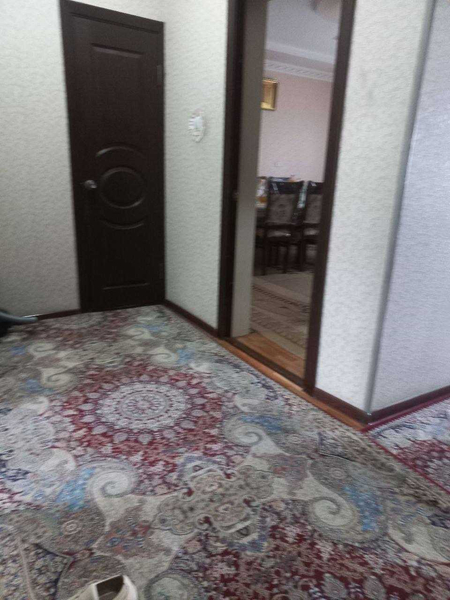 V4393  3/5/9 Ниёзова 19 Ор.р: Нукус Кинотеатр 70м2 Средний ремонт